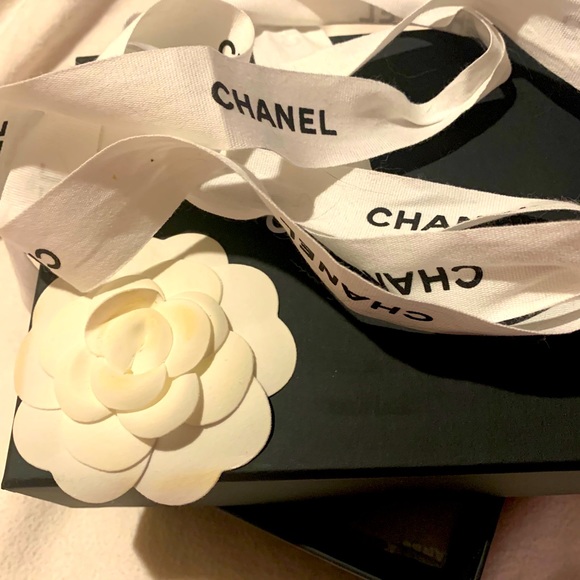 CHANEL | Storage & Organization | Authentic Beautiful Chanel Box With ...